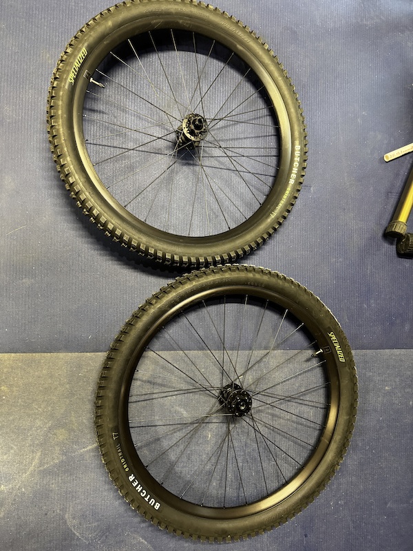 2025 Roval Traverse 26/27.5 Mullet Wheels Butcher Tires HG For Sale