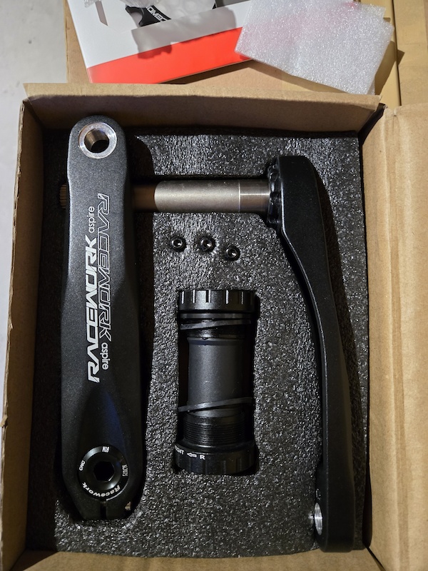 2023 RACEWORKS MTB Crankset 175mm 3° 34T For Sale
