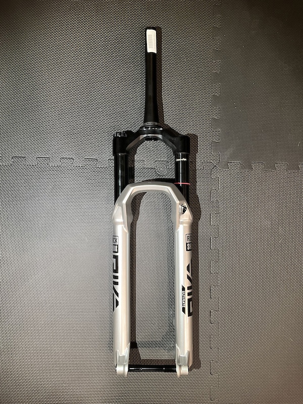 RockShox Pike Ultimate Charger 3 RC2 140mm 29" NEW For Sale
