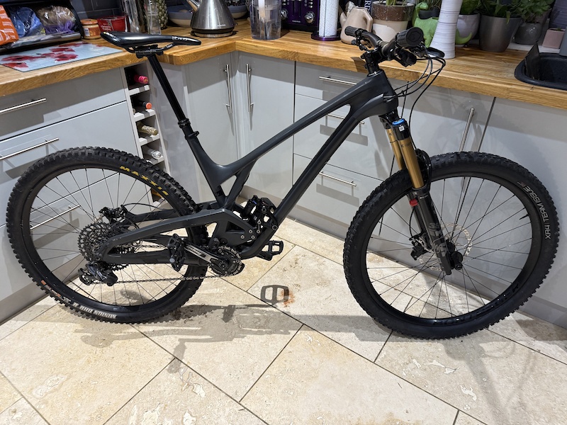 2022 evil offering v2 fox hope For Sale