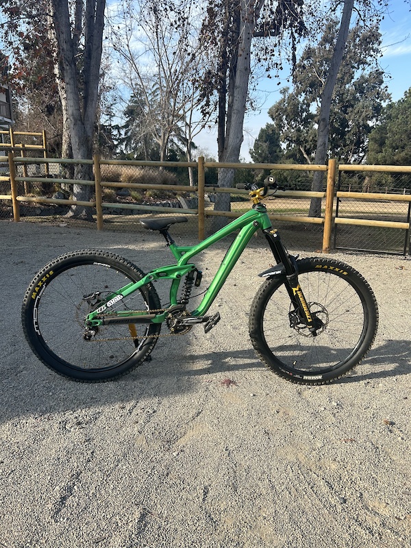 2016 Trek session 88 size small For Sale