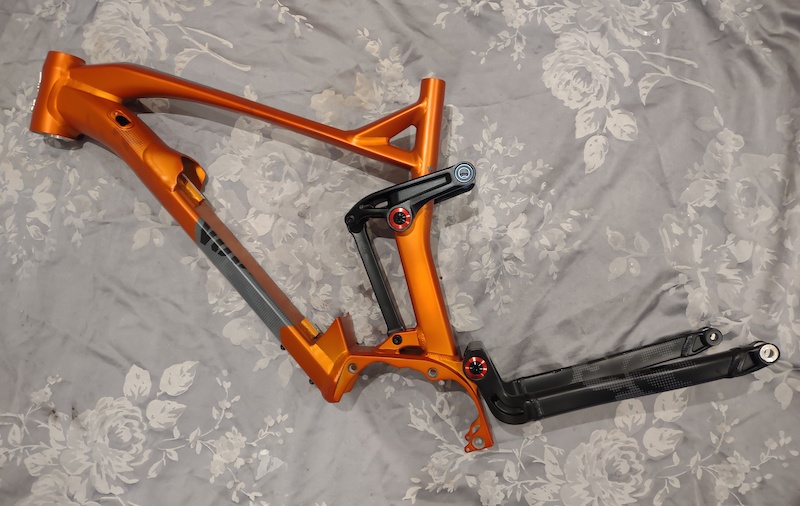 2024 VOODOO ZOBOP ELECTRIC MOUNTAIN BIKE, FRAME ONLY For Sale