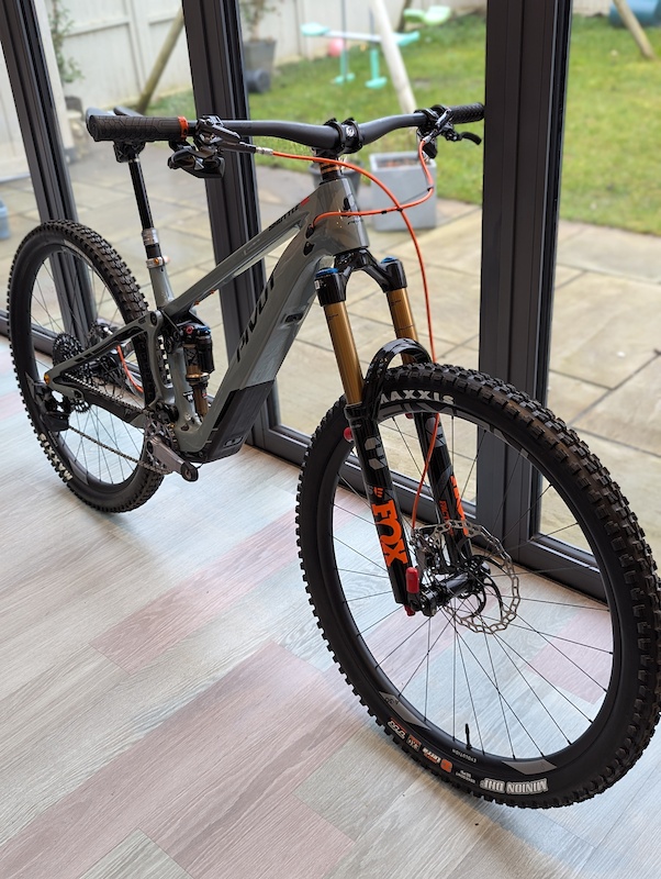 2024 Pivot Shuttle SL Pro X01 AXS - MASSIVE UPGRADES For Sale