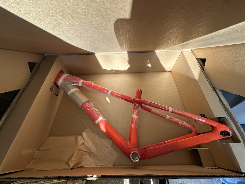 2023 Specialized P4 Frame For Sale