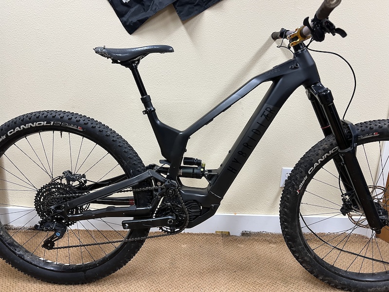 2023 Hybridizer Sann High Pivot E-mtb For Sale