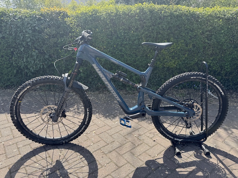 2021 Nukeproof Mega 275 RS Carbon. Size L For Sale