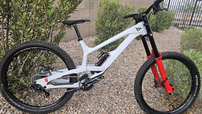 2024 YT TUES XL Core 1 Freeride For Sale