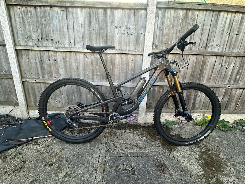 2022 Santa Cruz Hightower CC X01 AXS RSV Large Frame For Sale