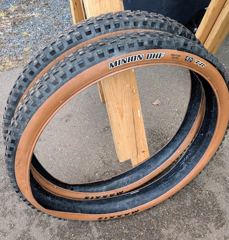 2 Maxxis Minion DHF 29x2.6 Tan Wall For Sale