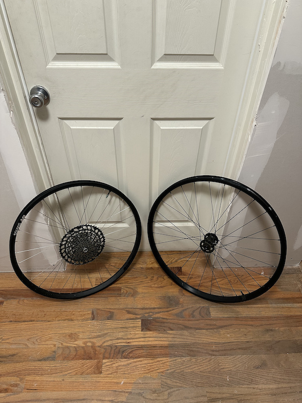 2024 Hope Pro 5 mullet wheel set. For Sale