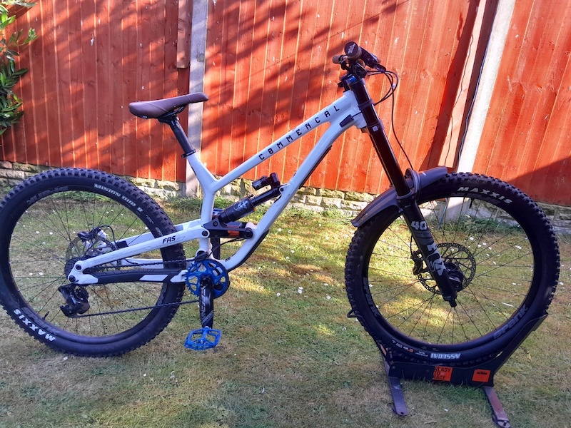 2025 COMMENCAL FRS For Sale