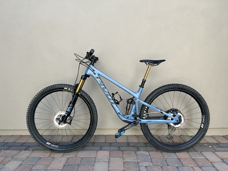 2020 Pivot 429 Trail Pro Size Medium For Sale