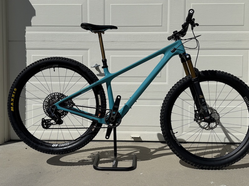 2022 Yeti ARC Med - Dream Build, X0 AXS, XT 4pBrakes For Sale