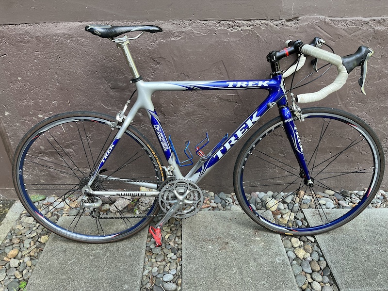 Trek 5200 carbon road bike USPS For Sale