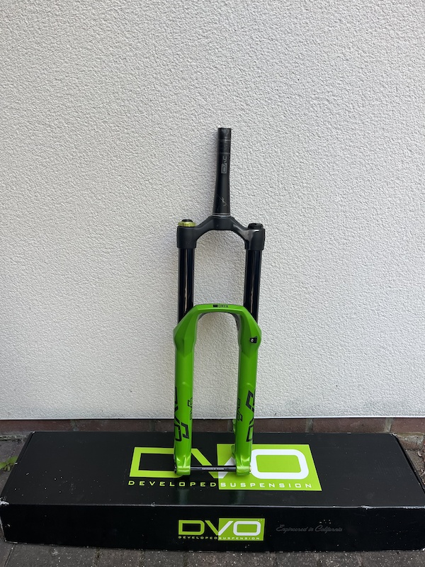 2022 DVO Onyx SC D1 180mm 29” forks For Sale