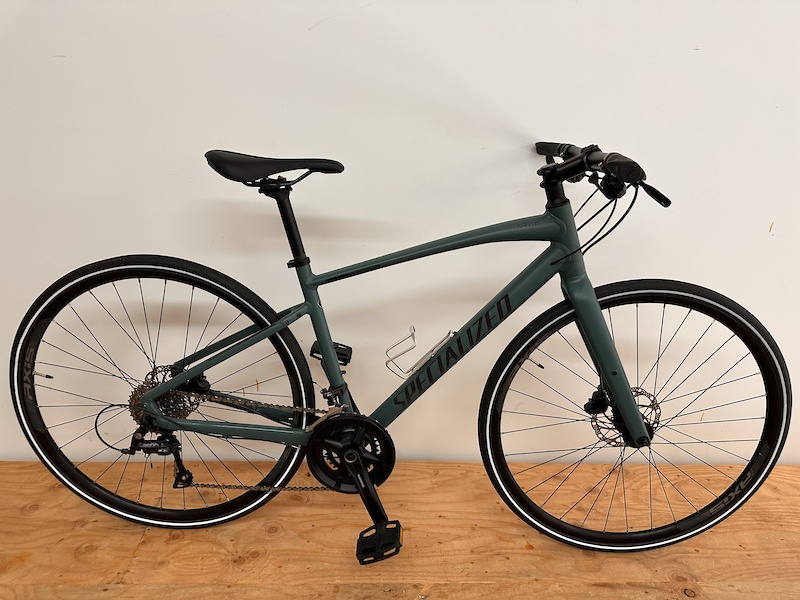 2022 Specialized Sirrus For Sale