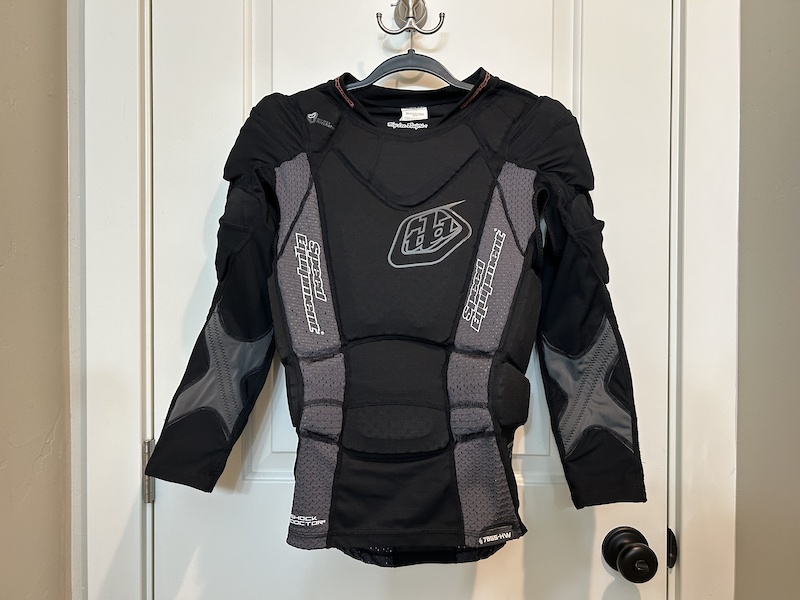 2022 Troy Lee Design 7855HW upper body armour For Sale