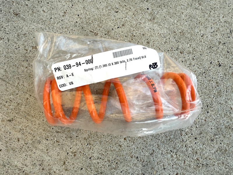 2025 FOX SLS COIL SPRING - SHINY ORANGE 2.75 300LB For Sale
