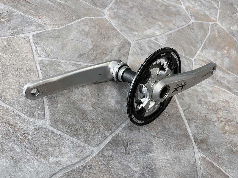 2012 Shimano XT M770 175mm + BB for 68mm threaded BSA For Sale