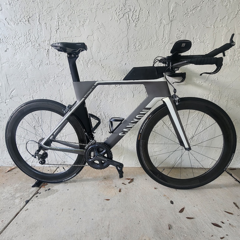 2017 CANYON SPEEDMAX CF 9.0 FULL CARBON TT BIKE For Sale