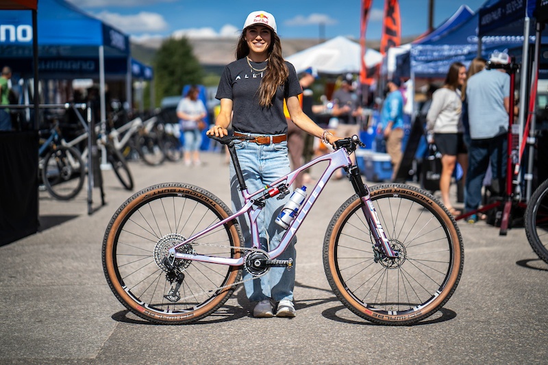 Bike Check: Kate Courtney’s Leadville Winning Allied BC40