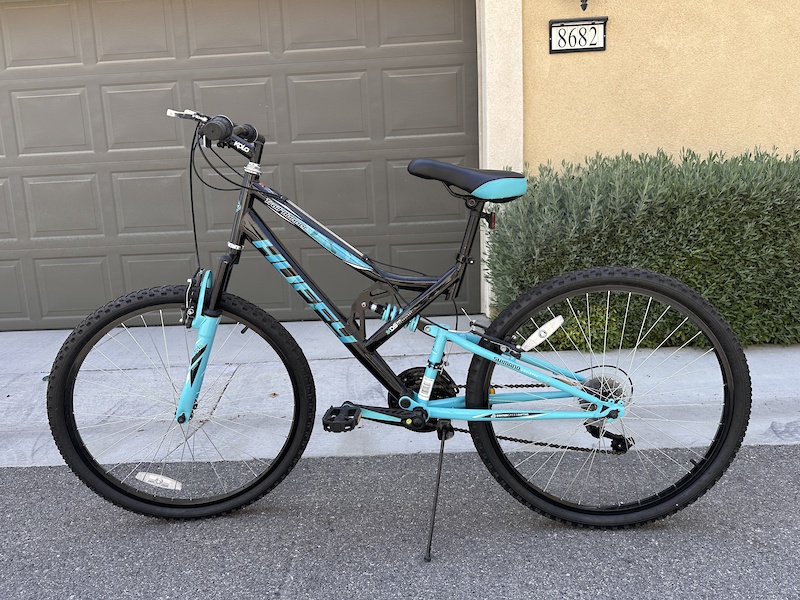 2022 Huffy Trail Runner 26" Mountain Bike For Sale