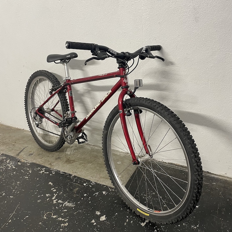 Early 90’ Diamond Back Ascent Mountain Bike For Sale