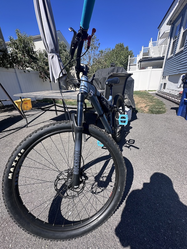 Fuji Outland w/ decent upgrades For Sale