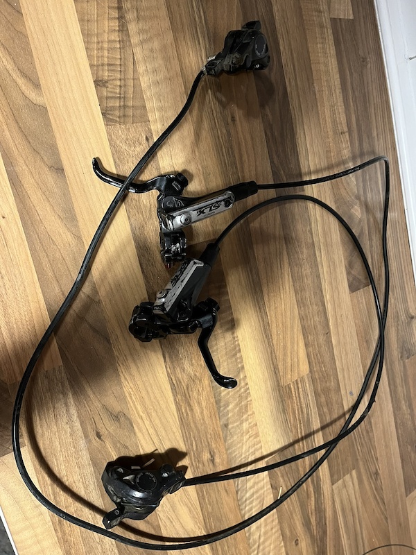Shimano SLX M675 brake set front and rear For Sale