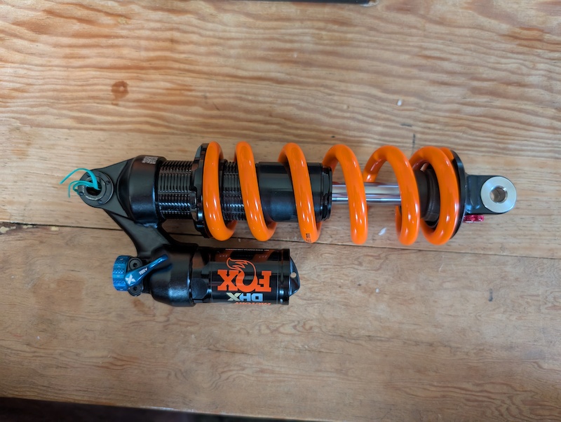 2022 Fox DHX shock 210x50, 550lb SLS spring For Sale