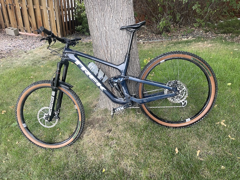 2021 Trek Slash Custom Large For Sale