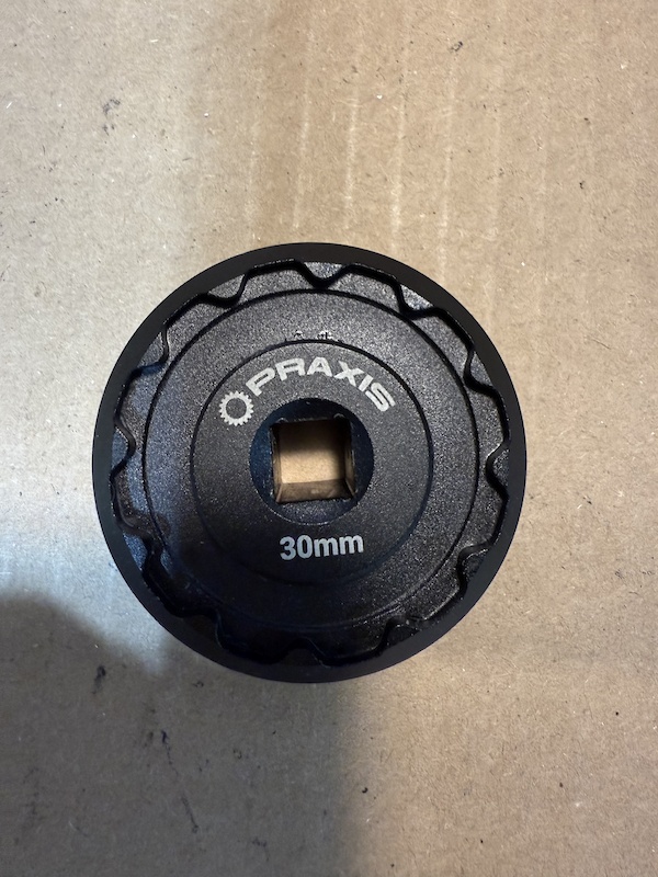 2024 Praxis M30 bottom bracket socket tool For Sale