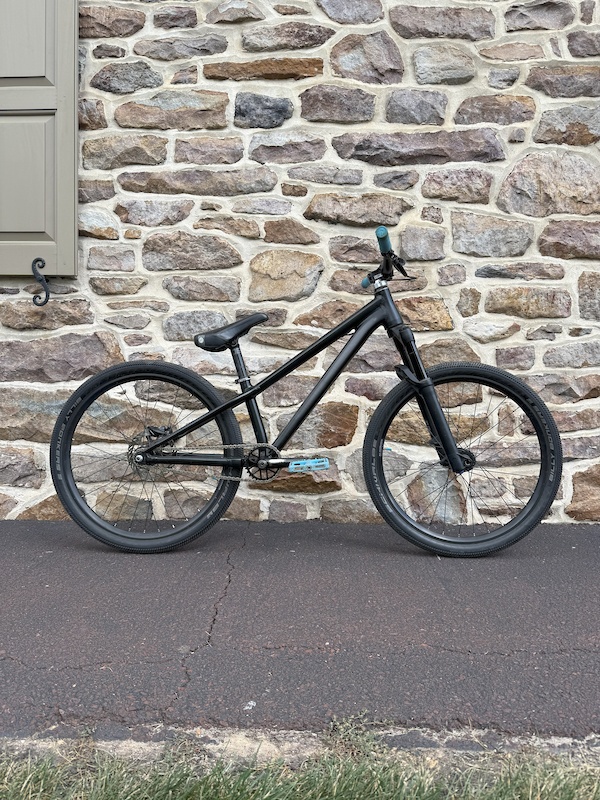 2023 Commencal Absolut 24 with Hydraulic Gyro For Sale