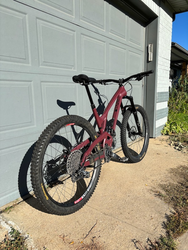 2023 Evil Offering V2 LS - Large - Reigning Blood For Sale