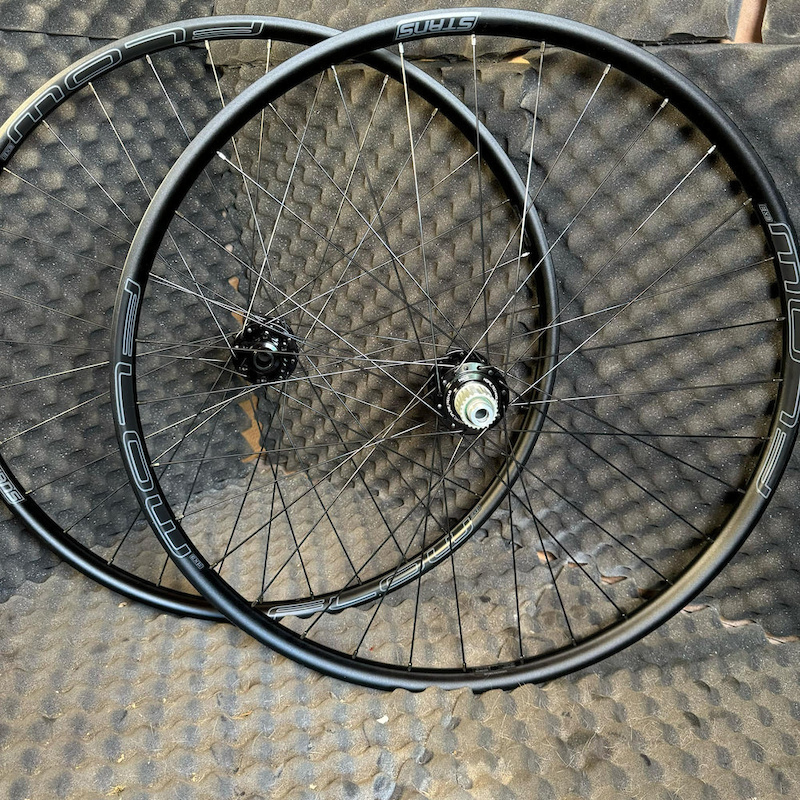 Hope Pro 5 hubs with Tough Flow ex3 Rims For Sale