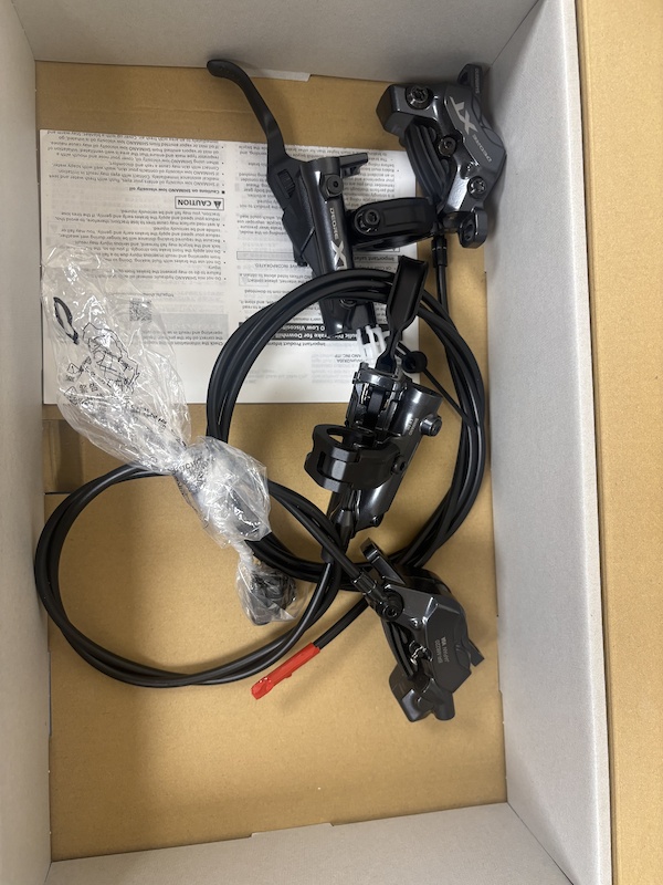 2026 Shimano XT M8220 (new style) brakeset For Sale