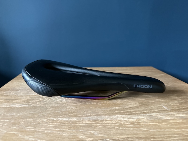 2024 Ergon SM Enduro Comp Saddle Stealth/Oil Slick For Sale