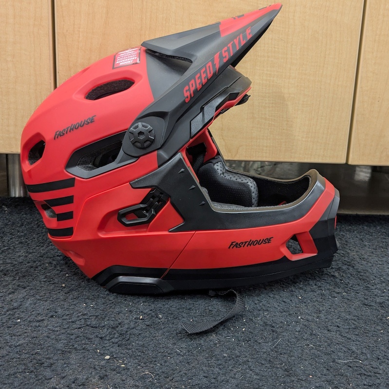 2023 Bell Super DH Convertable Helmet For Sale