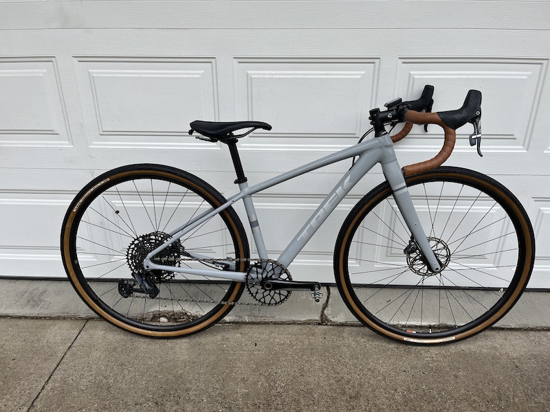 2019 Trek Checkpoint AL4 44cm For Sale