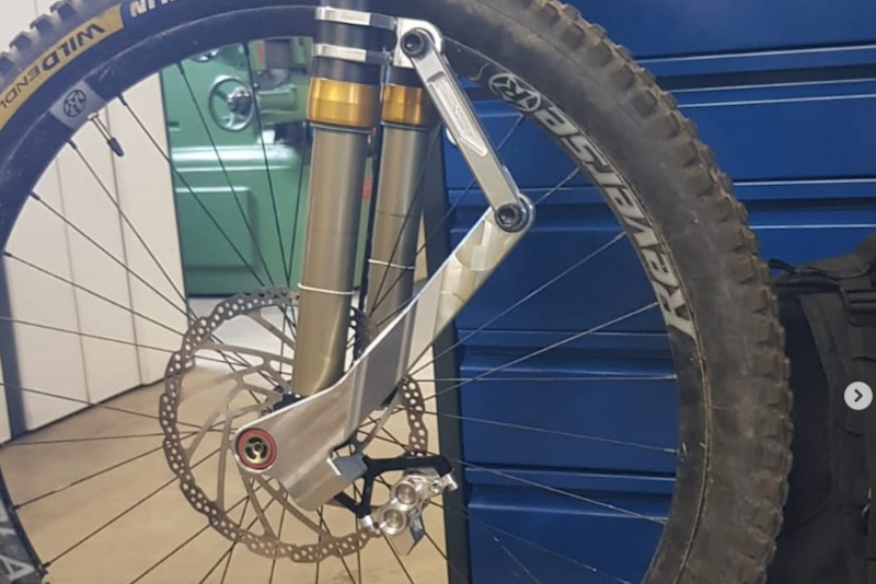 Reichmann Teases Floating Front Brake Mount To Eliminate Brake Dive ...