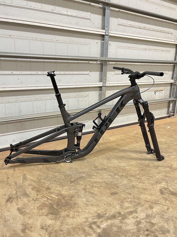 2024 Trek top fuel frame and parts For Sale