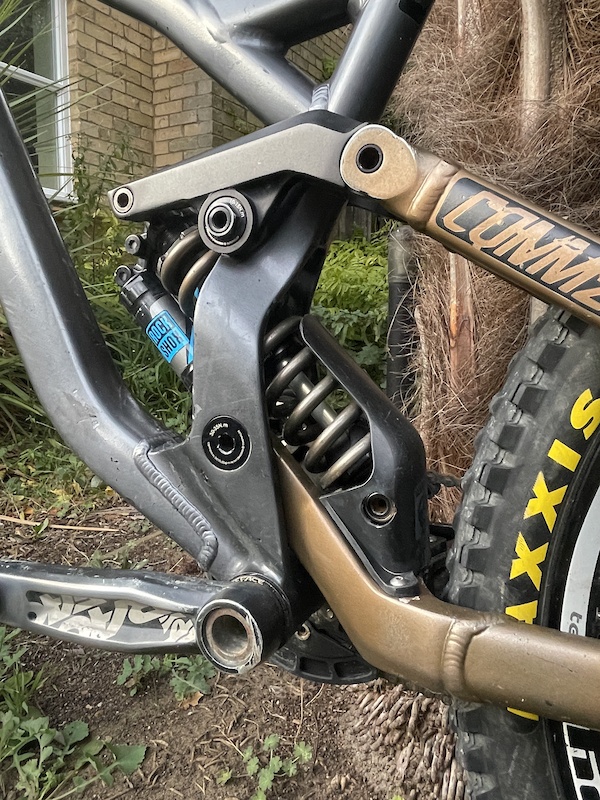 Commencal Supreme v3 Park Custom For Sale