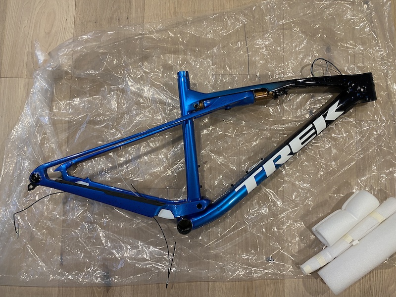 2022 New Trek Supercaliber SLR Gen. 1 Project One, Large For Sale