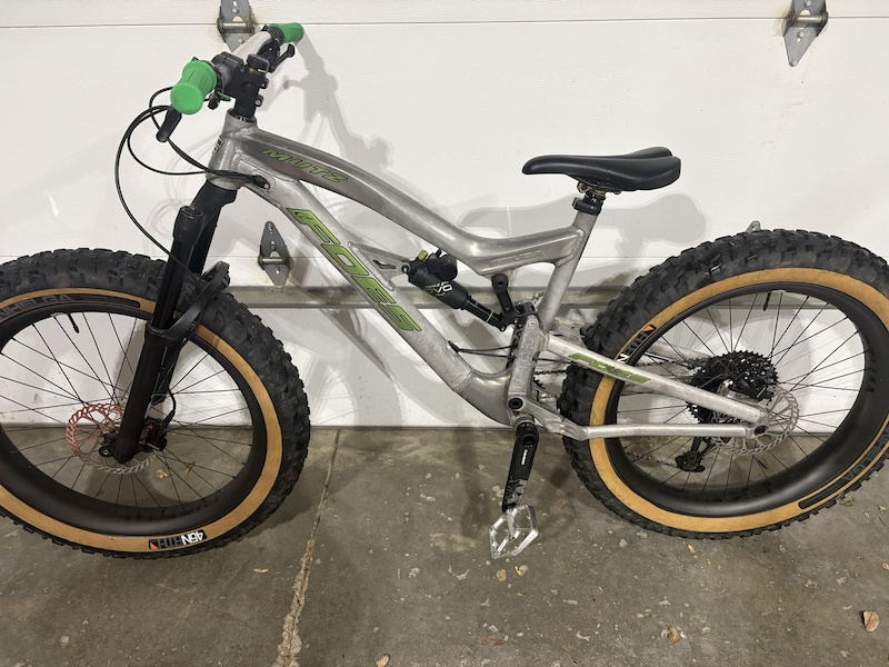 2023 Foes Mutz XL w 2 carbon wheelsets For Sale
