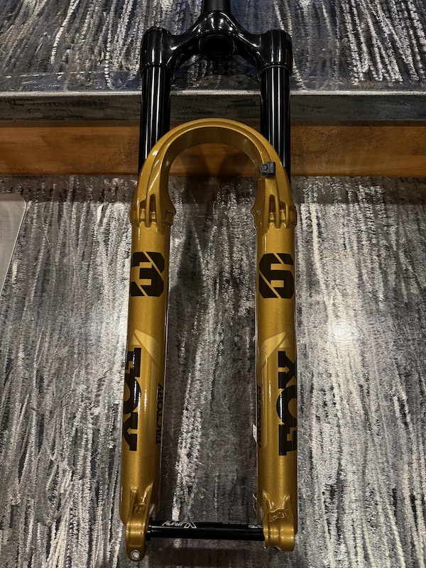 2025 Fox 36 Podium Gold GRIP X For Sale