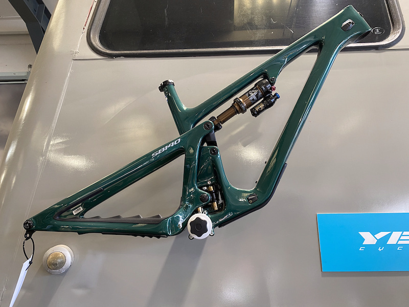 2025 Yeti SB140 T-Series FrameSet Emerald For Sale