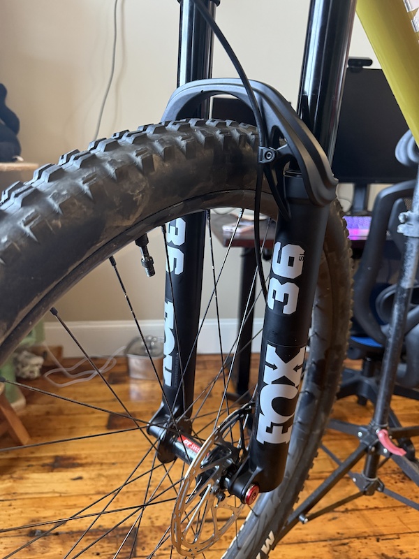 2025 Fox 36 SL 140 For Sale