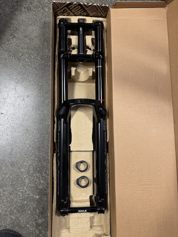 2025 Rockshox Boxxer Base Black 200 For Sale