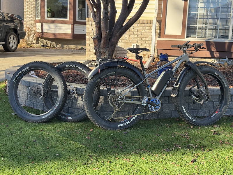 2018 Trek Farley 9.8 Fat Bike Custom e-Bike 2 Wheel Sets For Sale