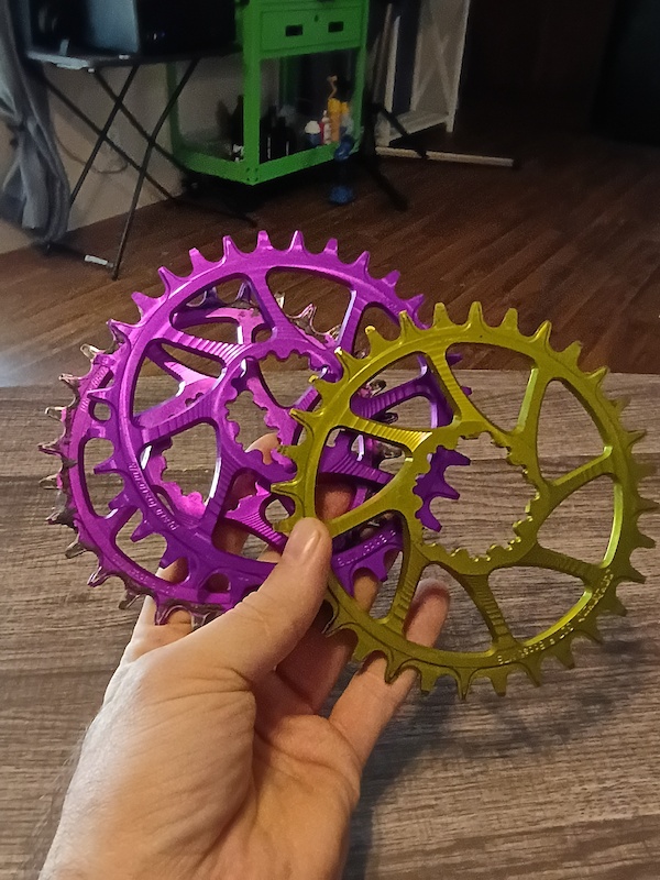 2025 Two Garbaruk 32 tooth chainrings For Sale